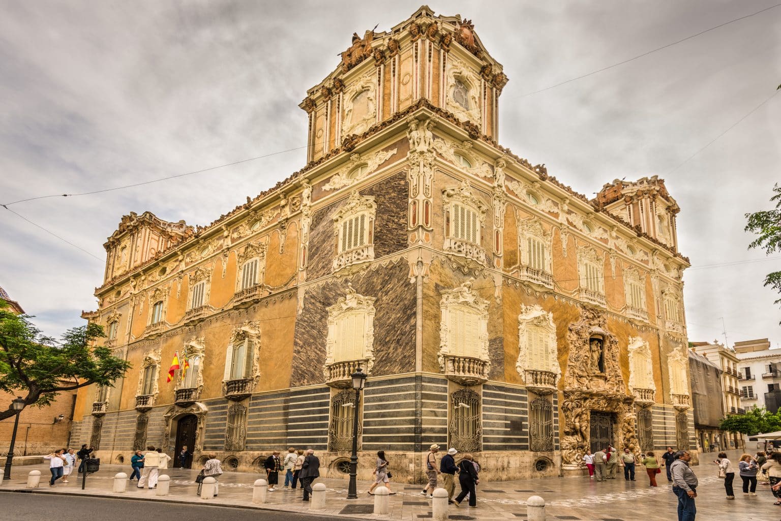 A Brief History of Ceramics and Pottery in Spain